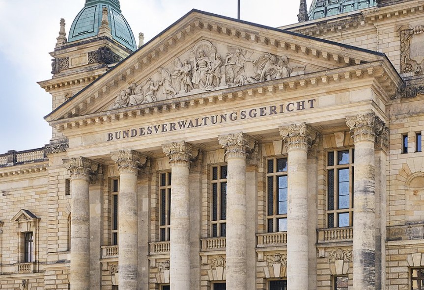 Rechtsanwalt Ulbrich: Covid-19-Impfpflicht für Bundeswehrsoldaten ist ...