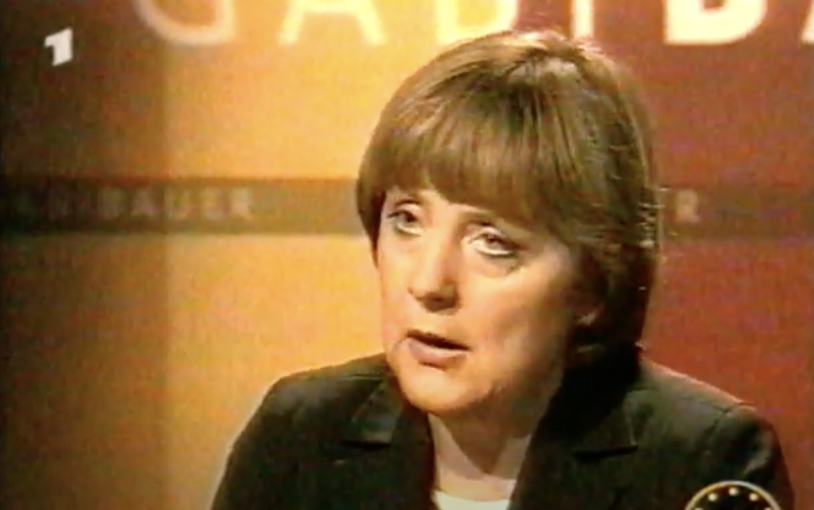 Angela Merkels vergessene Lüge und die Unterstützung eines Massenmordes